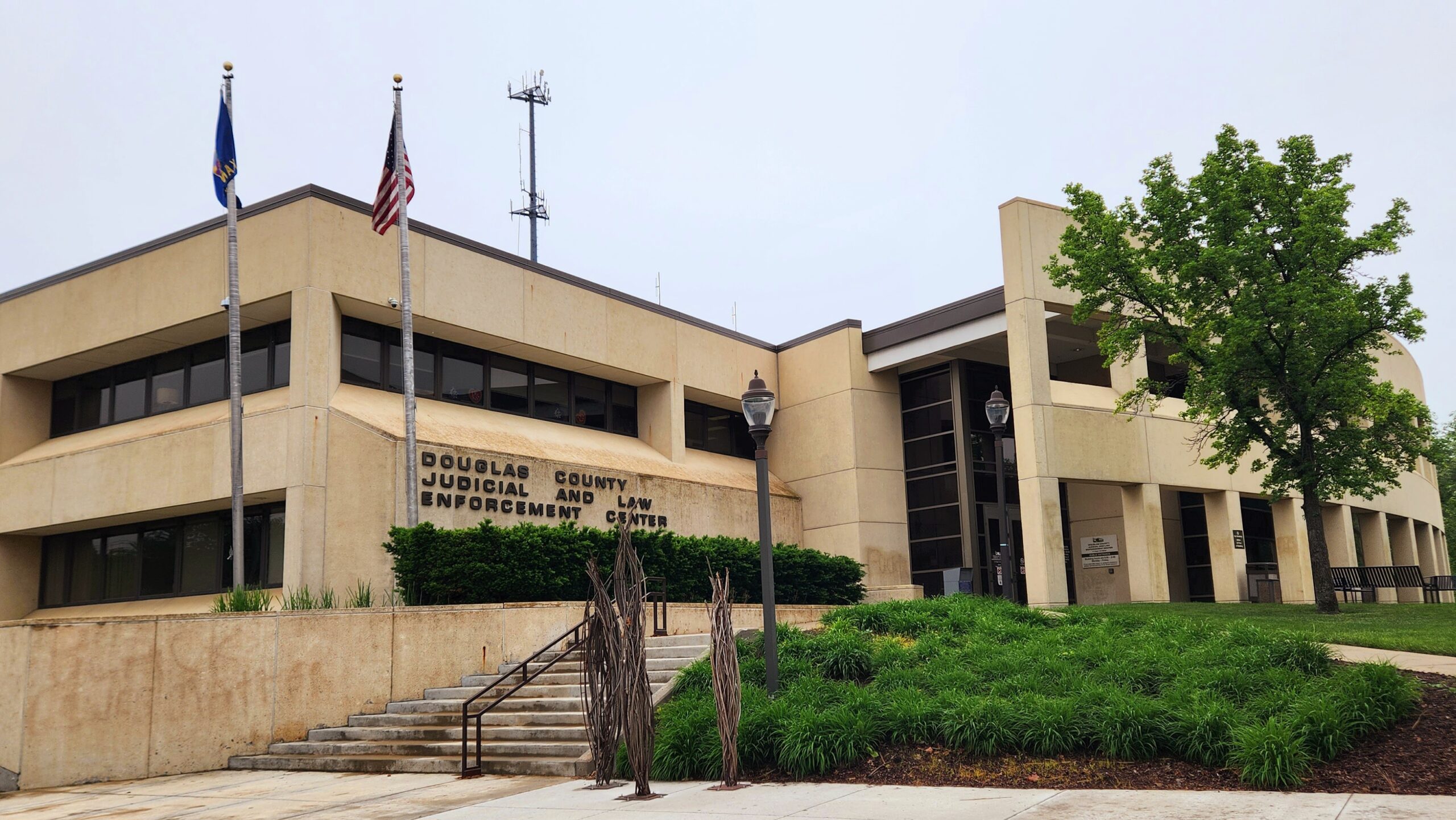 Of the 6 people charged with obstruction in teen’s shooting death, 2 ...